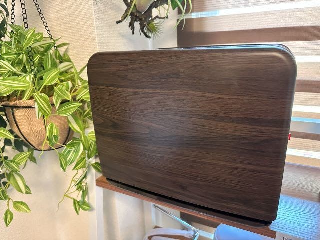 文化村から徒歩２分・神泉駅歩３分｜広々サロン。昇降ベッド・大型テーブルとソファを配したボタニカルな空間 *4階まで階段ですの写真22