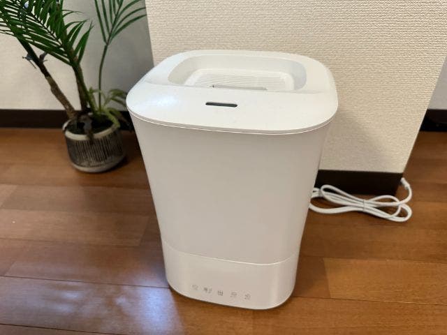 文化村から徒歩２分・神泉駅歩３分｜広々サロン。昇降ベッド・大型テーブルとソファを配したボタニカルな空間 *4階まで階段ですの写真26