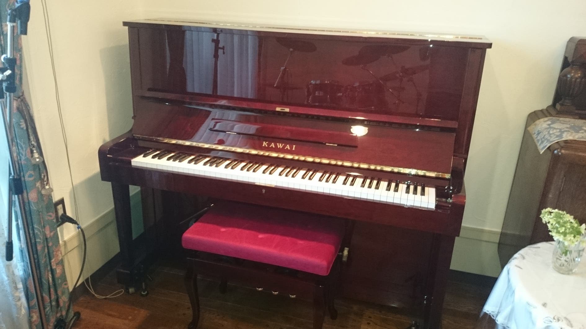 アップライトピアノの画像1