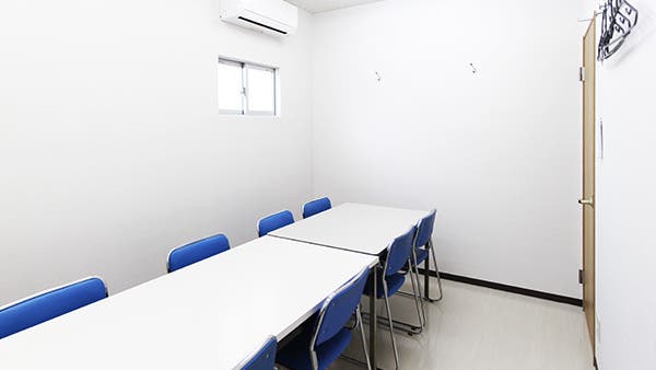 【411】小会議室(定員8名)の写真3