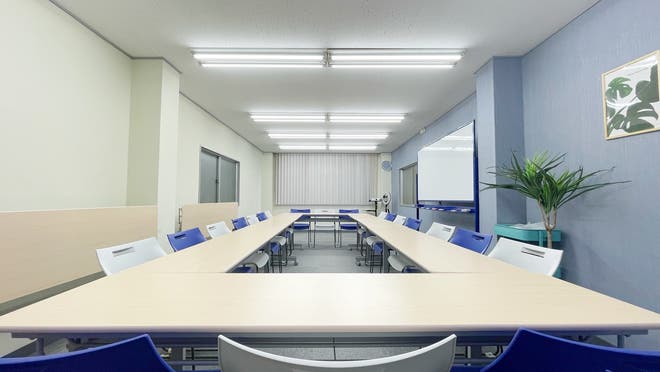 浜松町駅4分✨大門駅2分/平日1999円~/30名/光Wi-Fi/設備無料/プロジェクター/レイアウト自由/スクリーンの写真11