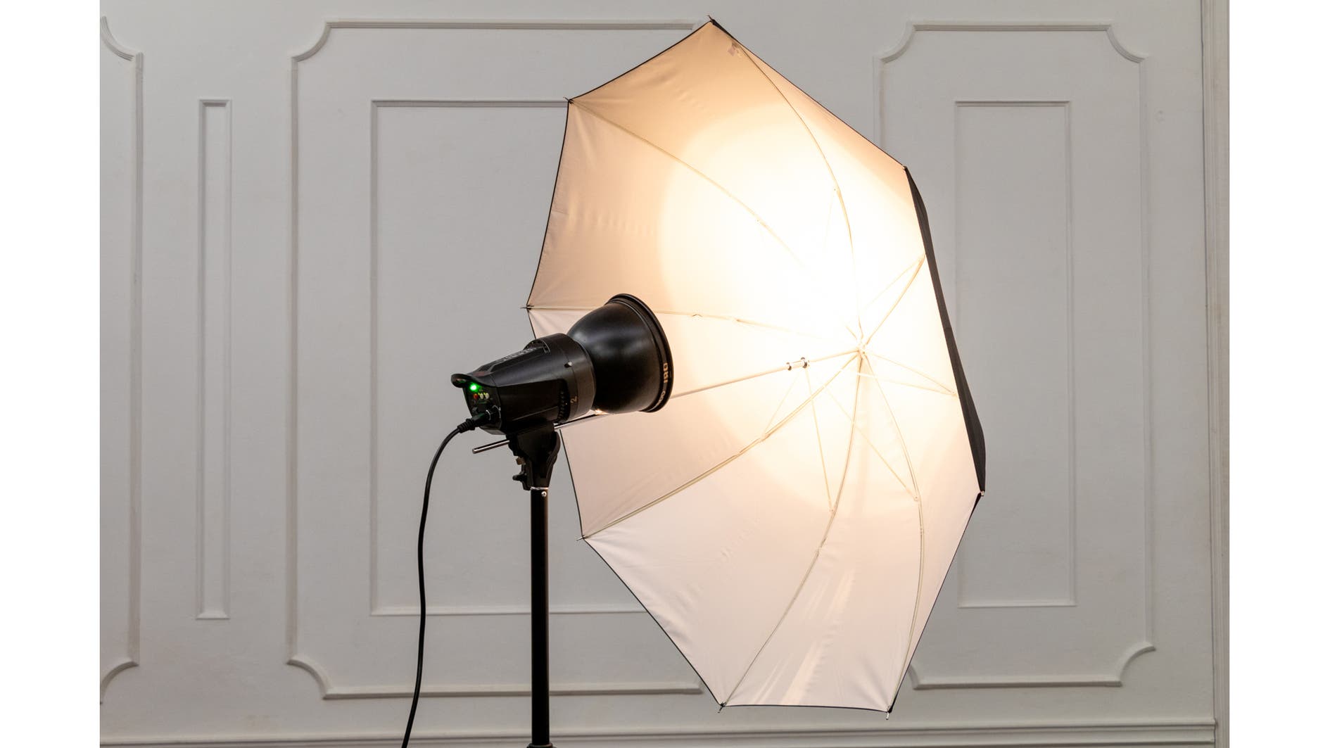 モノブロックストロボ300Wの画像1