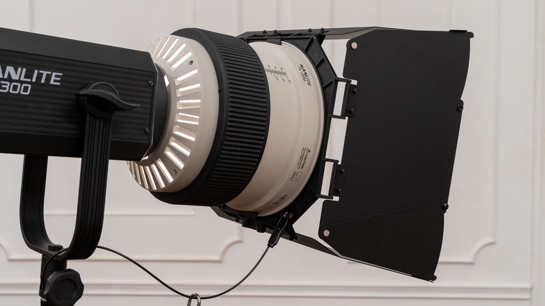 フレネルスポット　FL-20Gの画像1