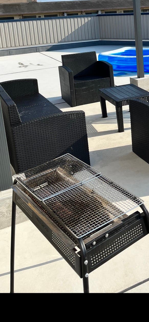 炭火コンロ一台追加（炭6キロ、網一組付）の画像1