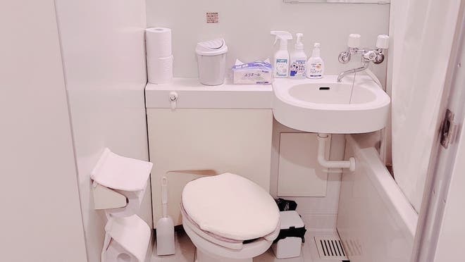 新大阪・西中島南方駅すぐ!ナチュラルでお洒落なレンタルサロン♪の写真11