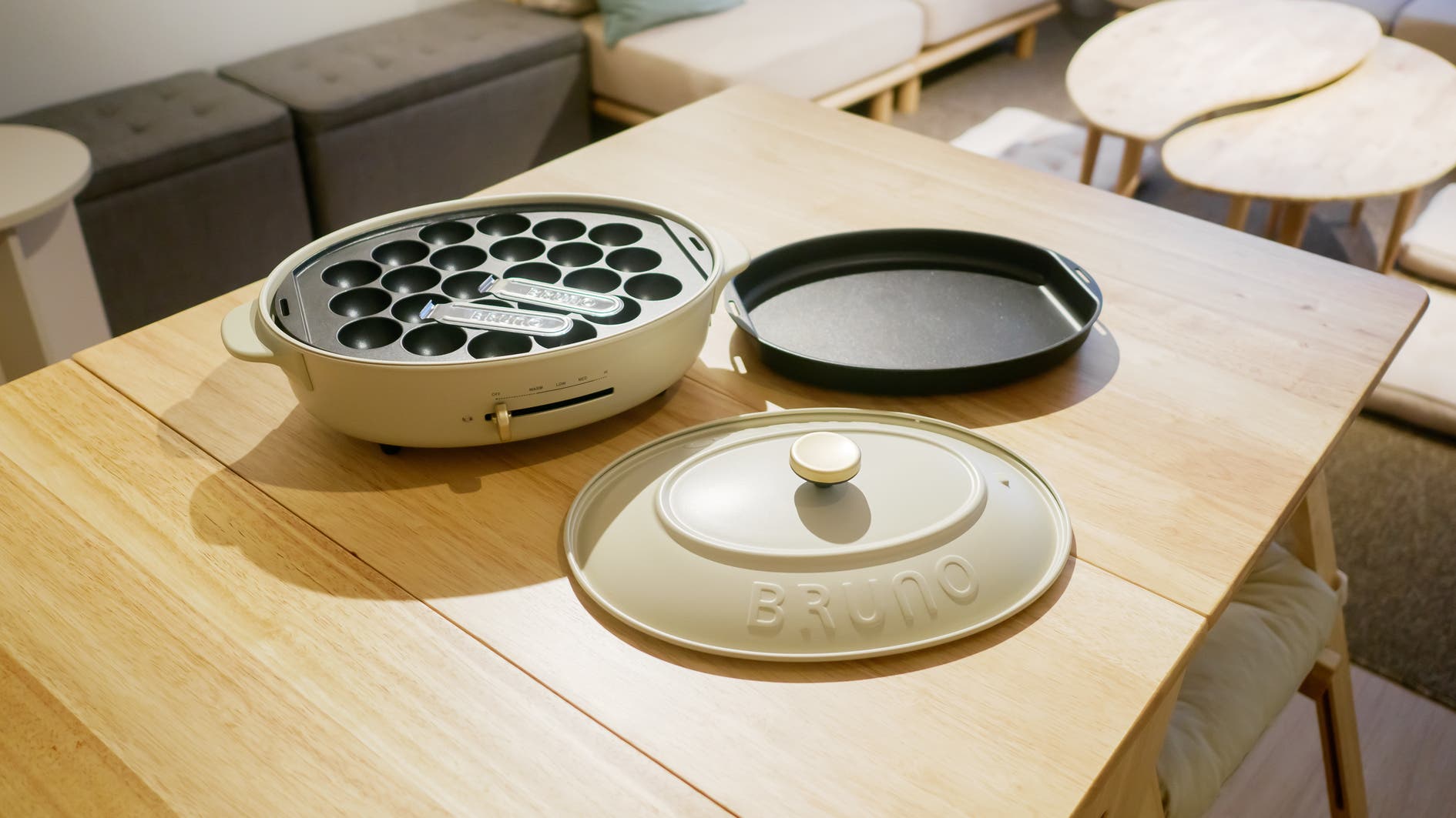 🐙２番人気🐙【BRUNOホットプレート(たこ焼き24個プレート有)】の画像1