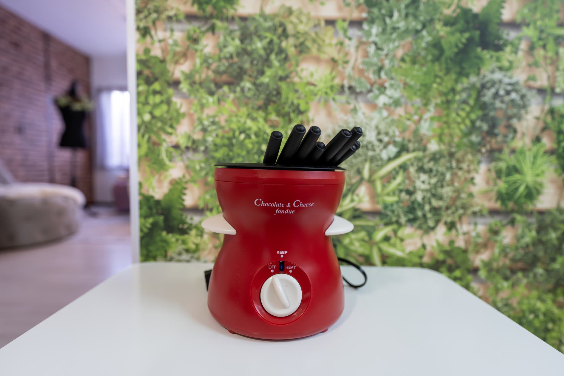 ✨3番人気✨【チーズ&チョコフォンデュメーカー】フォーク８本付きの画像1