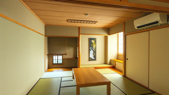 大治町のレンタル和室です。床の間のあるレンタル和室。バス停より徒歩1分!撮影も快適にご利用いただけます。Wi-Fi📶の写真5