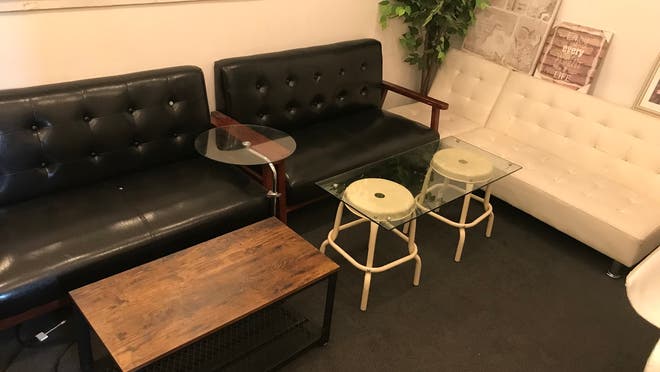 激安パーティルーム!!最大10名で1時間千円のみ!!都心で駅近!ちょっとしたイベントにも!!の写真1