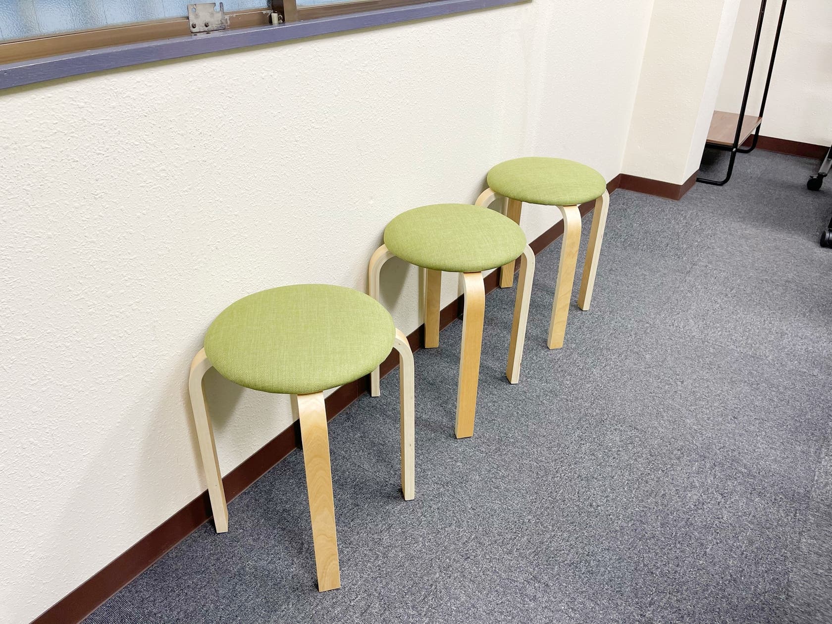 ★有楽町エリア格安★期間限定値下げ★光回線🌟有楽町駅/銀座駅徒歩6分、東京駅近■最大18名♪完全個室！Wi-Fi、プロジェクターの写真15