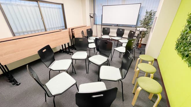 ★有楽町エリア格安★期間限定値下げ★光回線🌟有楽町駅/銀座駅徒歩6分、東京駅近■最大18名♪完全個室!Wi-Fi、プロジェクターの写真17