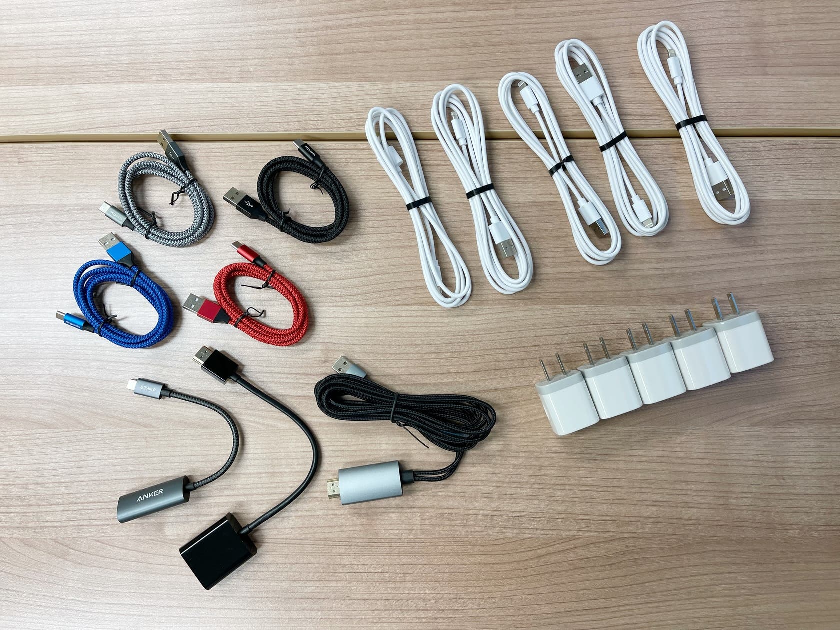 ★有楽町エリア格安★期間限定値下げ★光回線🌟有楽町駅/銀座駅徒歩6分、東京駅近■最大18名♪完全個室！Wi-Fi、プロジェクターの写真21