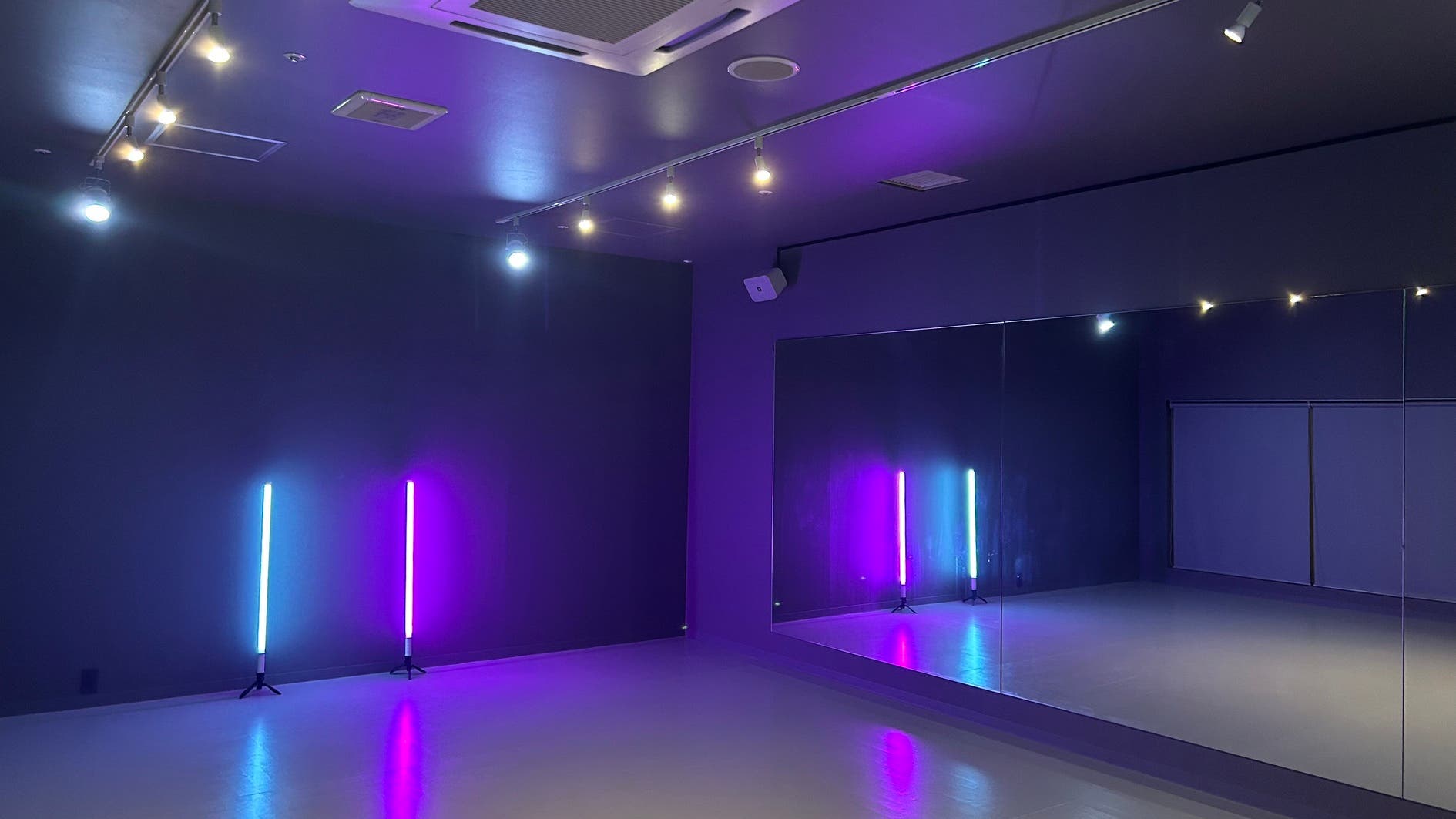 地下鉄駅直結ビル内でアクセス抜群！SNS映え☆スタイリッシュでかっこいいレンタルスタジオ♪無料駐車場完備！の写真9