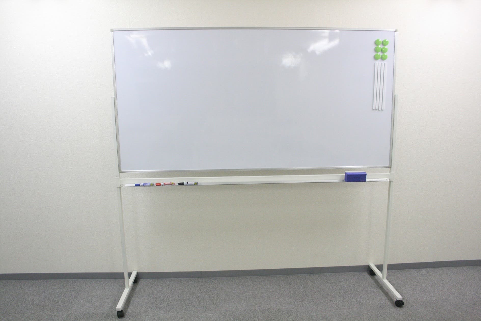 【お気軽グループアワード2024受賞🏅】🎯堺筋本町駅3分🎯演台＆マイク🌈42人収容◆お気軽会議室堺筋本町◆◆の写真11