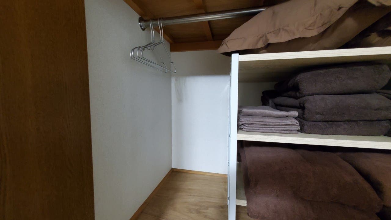 京都駅スグ♪電動昇降式リクライニングベッド・タオルウォーマー、冷蔵庫など備品充実な隠れ家サロンの写真24