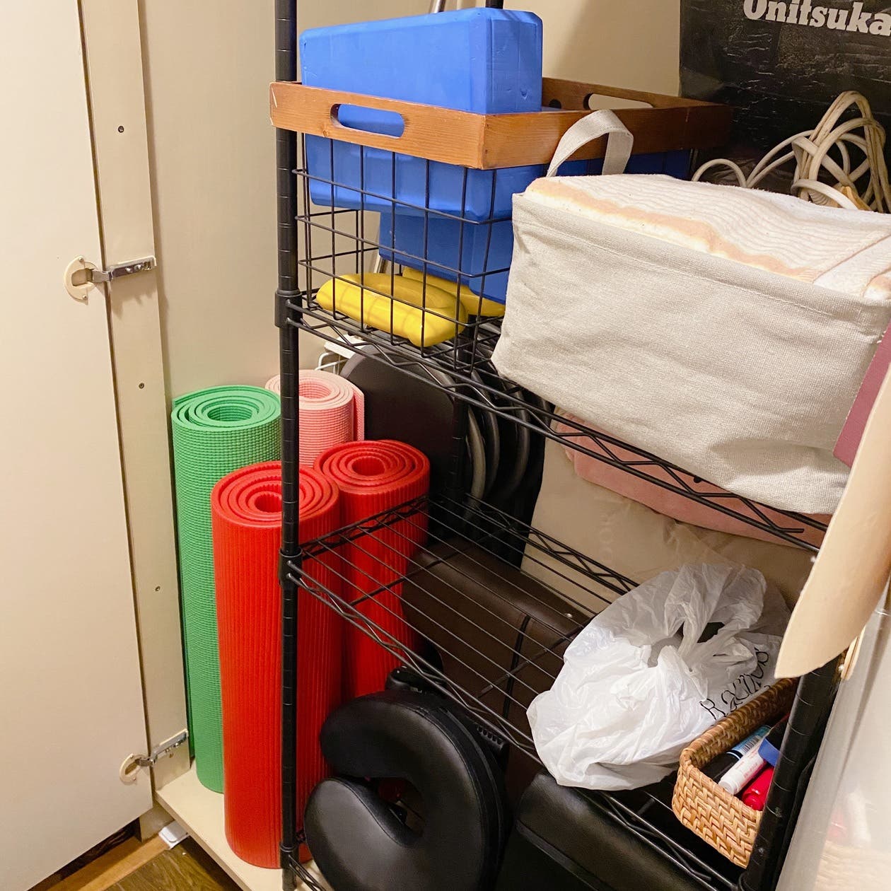 夕方からは1時間1,100円！！【池袋駅5分】電動ベッド・備品多数・完全個室・セラピー・マッサージ・ヒーリングなどにピッタリ空間の写真20