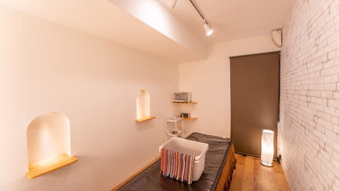 【Room1】アンチエイジングラボ:千葉駅徒歩5分レンタルサロンとは思えない内装が自慢の写真2