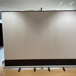 プロジェクタースクリーンの画像1