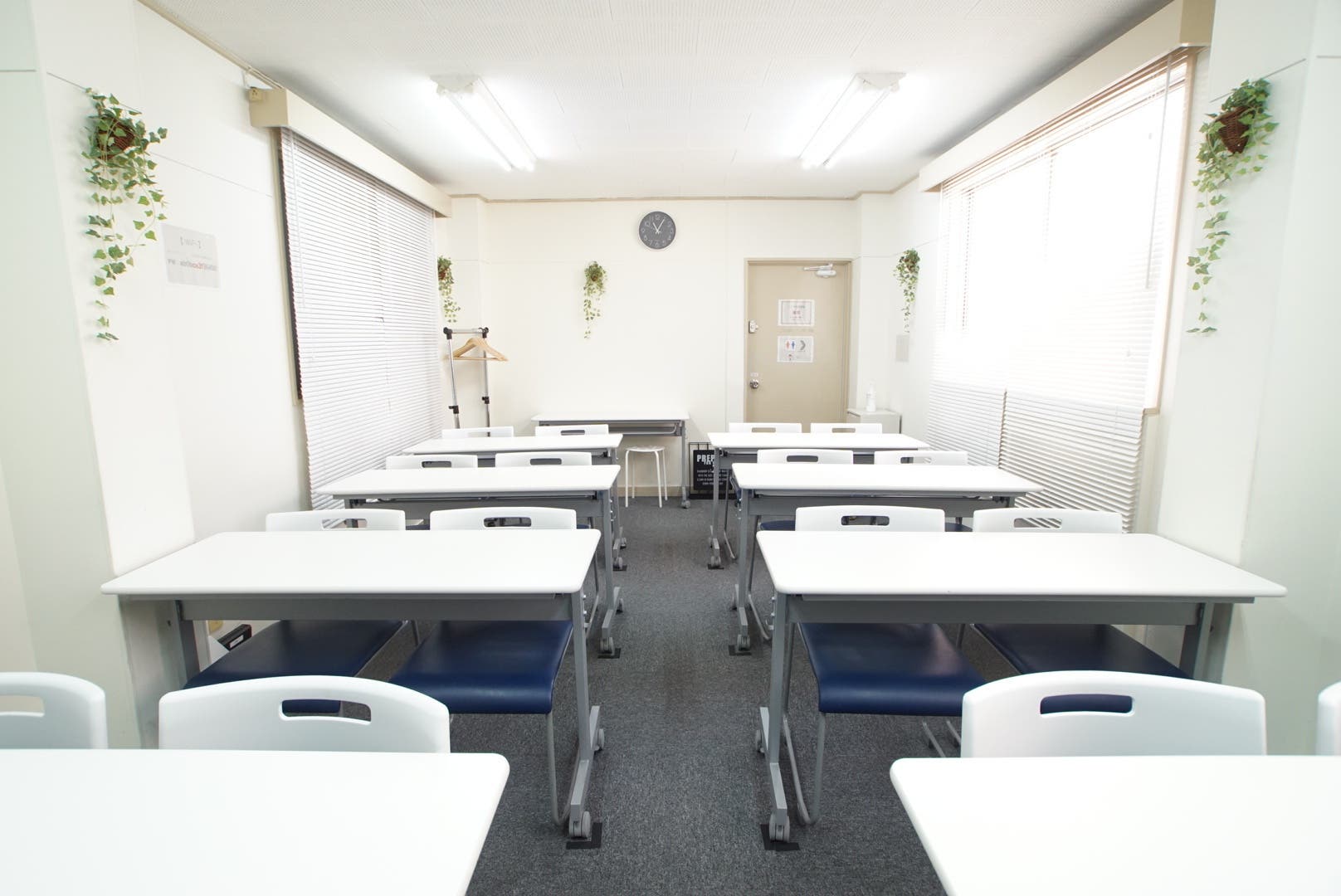 【西武新宿駅4分】光回線、無料Wi-Fi、設備多数♪ セミナー、ボードゲームにも最適！最大１６名利用可♪の写真5