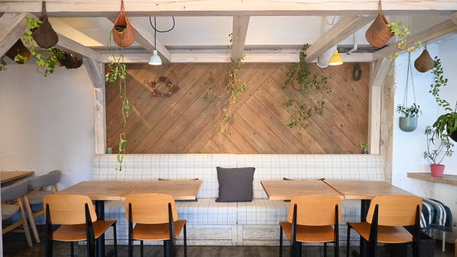 高円寺のお洒落なカフェレストランの写真3