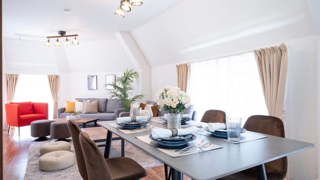 【🚃西梅田3分/大阪駅徒歩圏内】去年9月オープン🎉🎊大人気フロア貸し切り🏢最大15名🎉100㌅巨大スクリーン🎥パーティ、セミナーの写真1