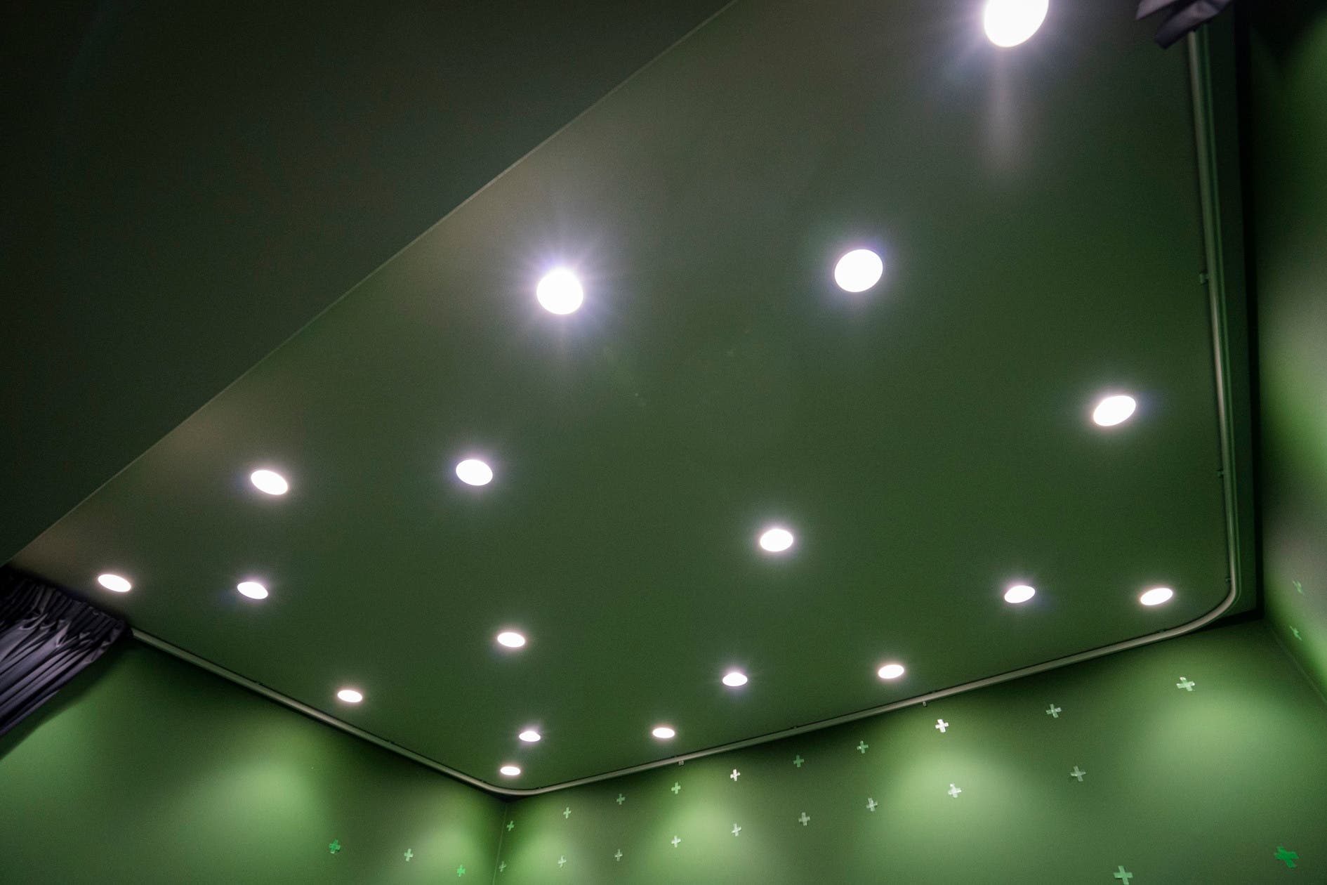 【 大阪 阿波座駅から徒歩3分の4面クロマキースタジオ】の写真9