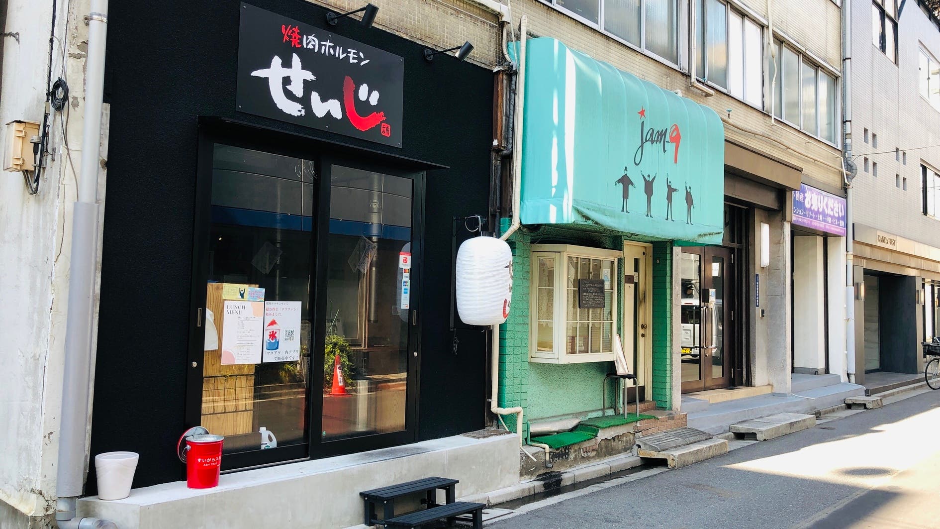 漆喰の白壁スタジオ/黒漆喰壁/ゴシック/姫系/ロココ/バロック/壁面一杯の花壁/24hの写真28