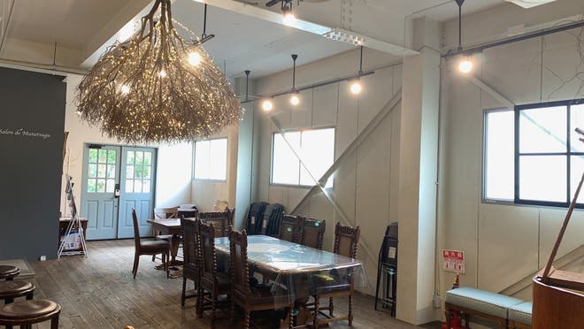 大阪梅田から徒歩圏内!グランドピアノ常設!天井も高く落ち着いた空間!の写真3