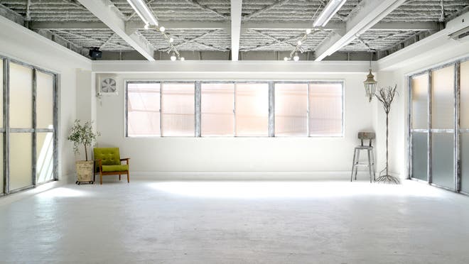 ほど良い自然光が注ぎ込む約100㎡の撮影スタジオ【蒲田駅から徒歩10分】の写真2