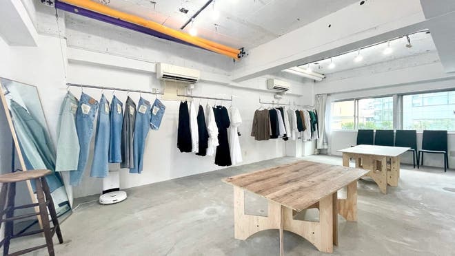 【恵比寿5分】2面採光|白壁+コンクリ床|撮影機材・背景紙無料【アパレル|化粧品|物撮り 】の写真20