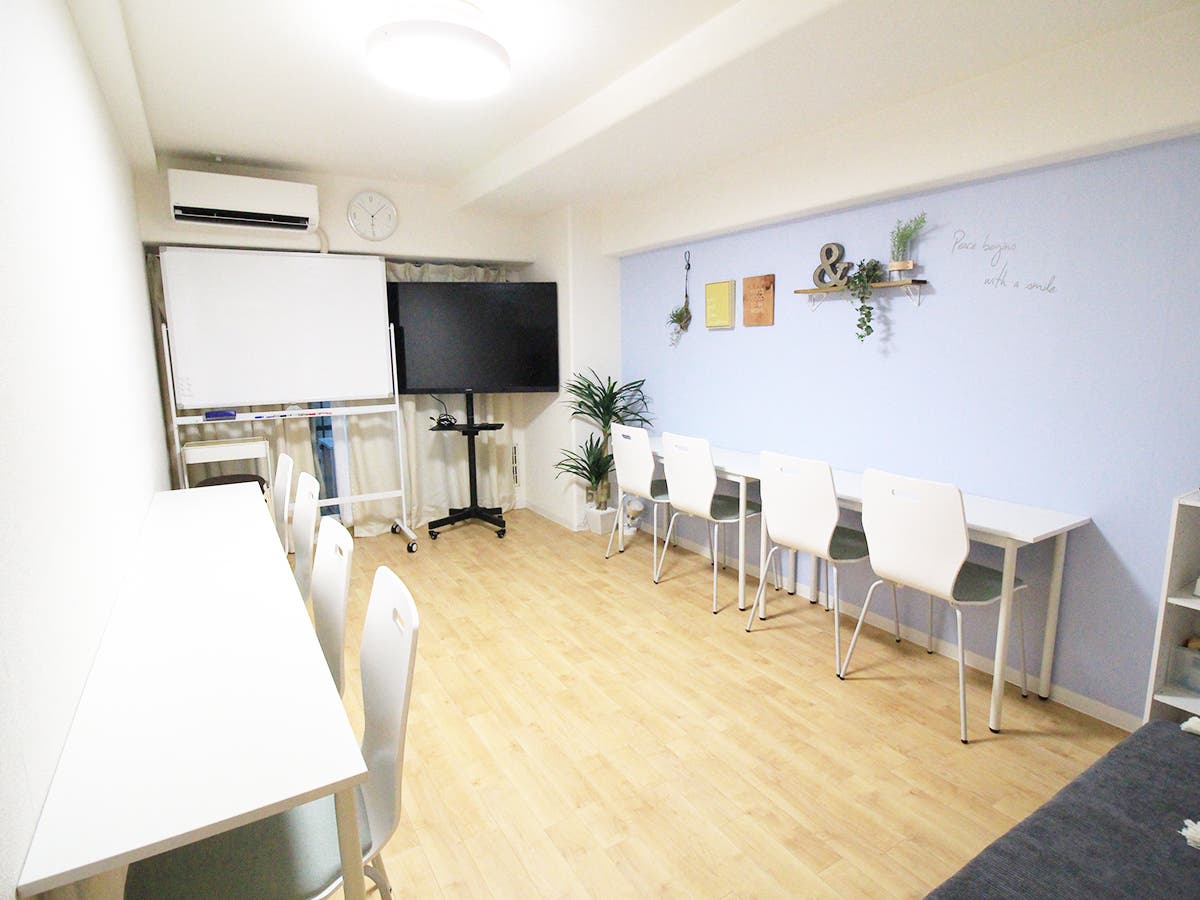 ウニッコ会議室 【池袋駅東口徒歩3分】モニター/光回線/WiFi有り/完全個室/EV有り/会議/打合せ/オンライン/ボドゲに最適の写真6