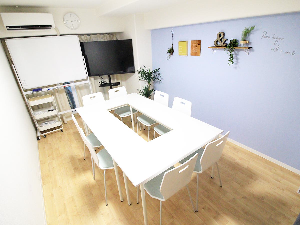 ウニッコ会議室 【池袋駅東口徒歩3分】モニター/光回線/WiFi有り/完全個室/EV有り/会議/打合せ/オンライン/ボドゲに最適の写真7