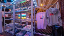 【東新宿駅近】送別会や追いコン、パーティーに!最大100人、ゲーミングPC、カラオケ、飲み放題、プロジェクター完備!の写真4
