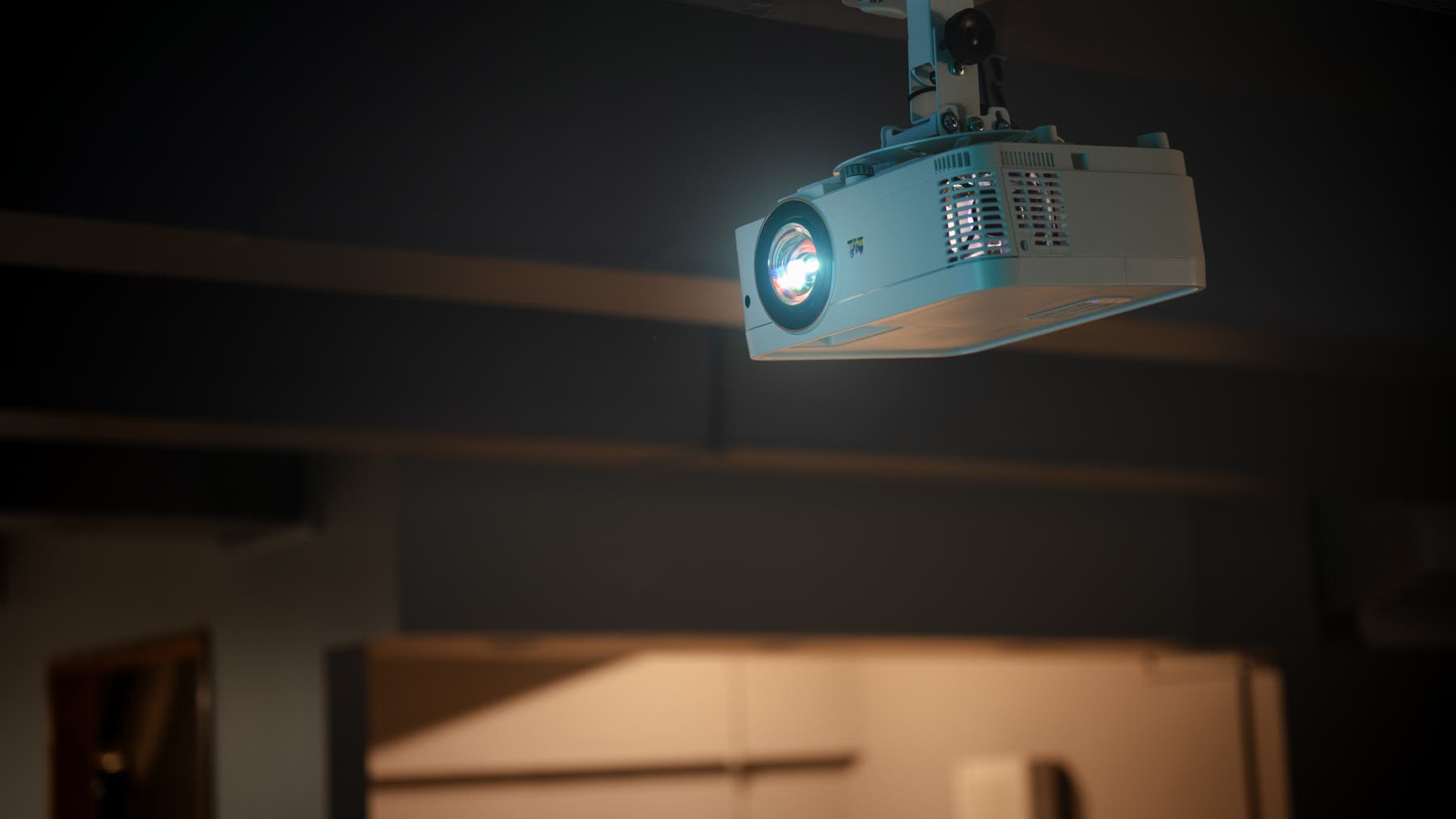 プロジェクターの画像1