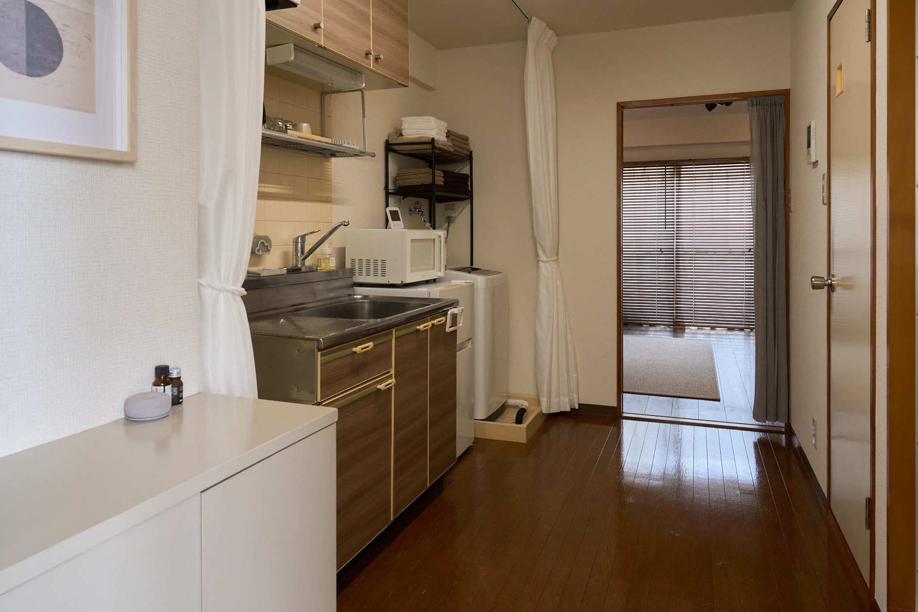 【NEW✨】高島屋裏すぐ2階🚶‍♀️好立地でお客様満足度もUP！シンプルモダンな広々した個室🏡の写真7