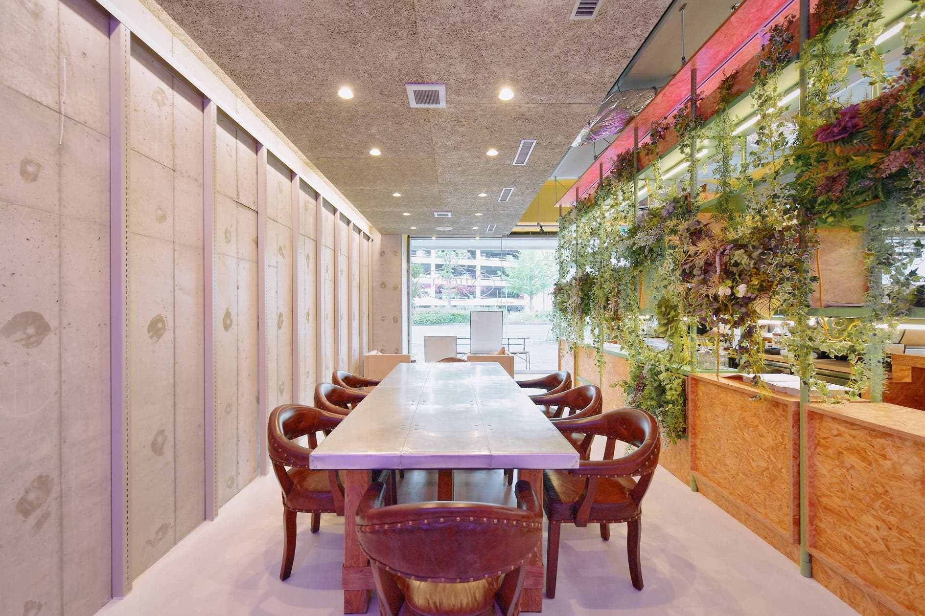 ＜Funky table 車道店【会議スペース】＞店内一部貸切☕️光回線Wi-Fi📶MTG/打ち合わせ/ワークショップの写真5