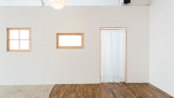 名古屋星ヶ丘にあるカフェのような広々空間で撮影可能なスタジオ兼レンタルスペースです。の写真4