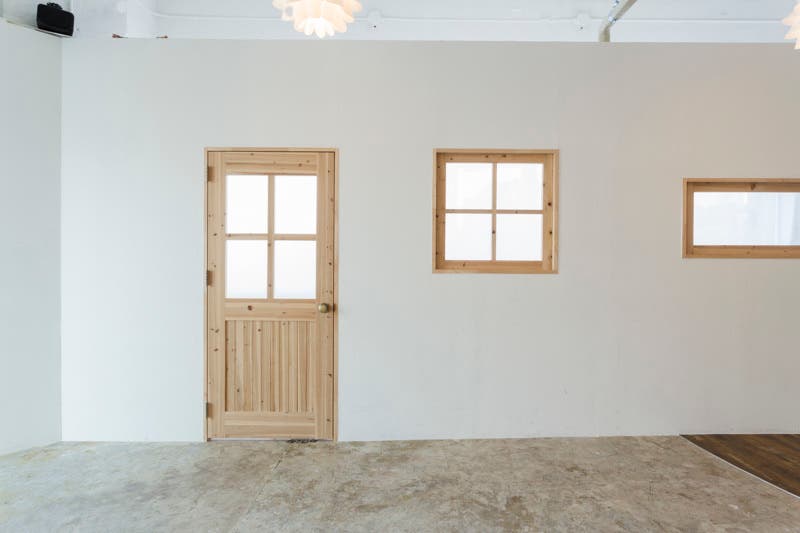 名古屋星ヶ丘にあるカフェのような広々空間で撮影可能なスタジオ兼レンタルスペースです。の写真5