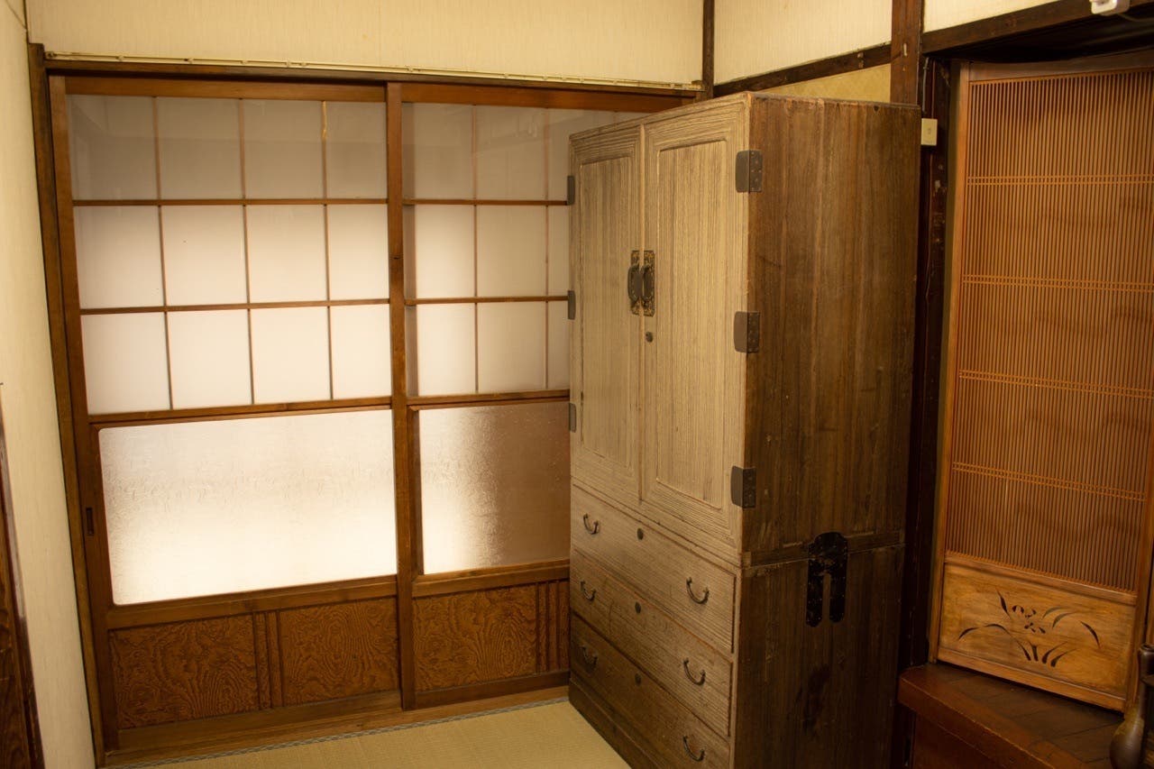 かまどのある小さな隠れ家スタジオ🌸 #大正ロマン #昭和レトロ #レトロ #着物 #朝ドラ #コスプレ #ポートレートの写真7