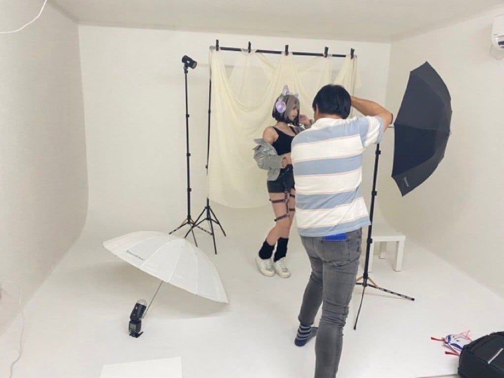 なんば駅近くの白ホリスタジオ。推し活、衣装撮影や商品撮影やアーティスト写真に最適！血糊撮影も可能。の写真8