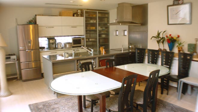 俯瞰撮影楽な吹き抜け コンクリート打ちっ放しの地下 街並みが見渡せる屋上の写真4