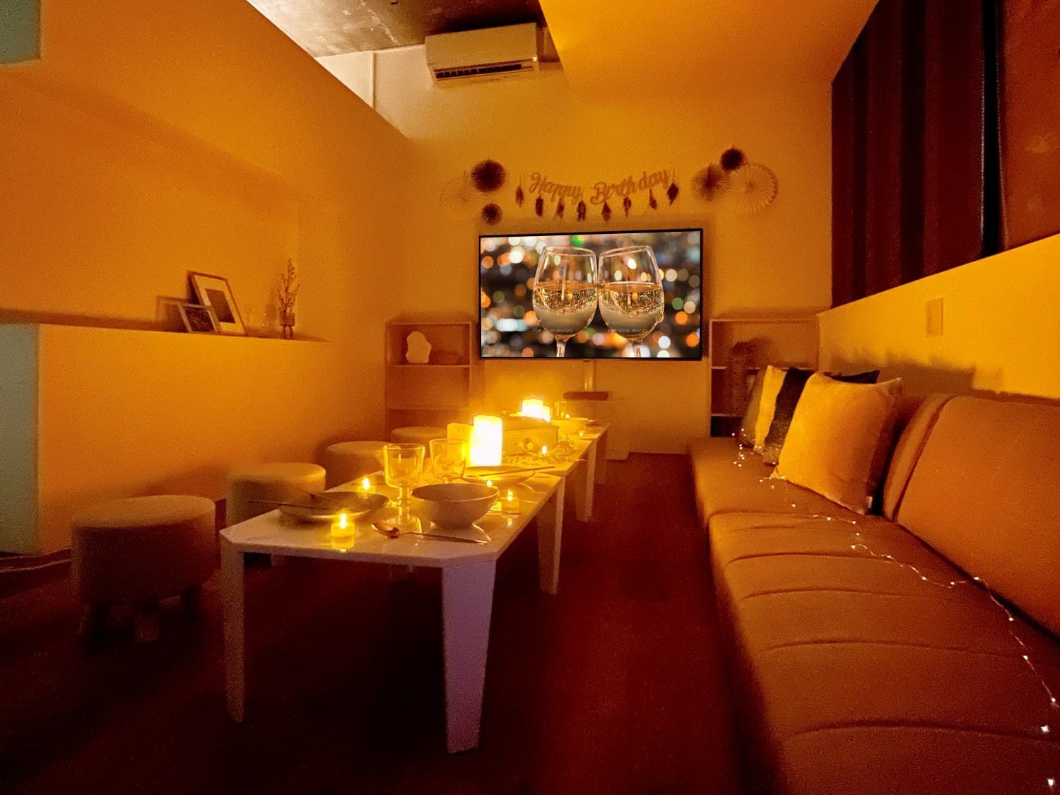 コスパ最強🌻65型TV/大人気ゲーム機＆動画視聴/ボドゲ＆マダミス/女子会・推し会/タコパ/デザイナーズ空間の写真3