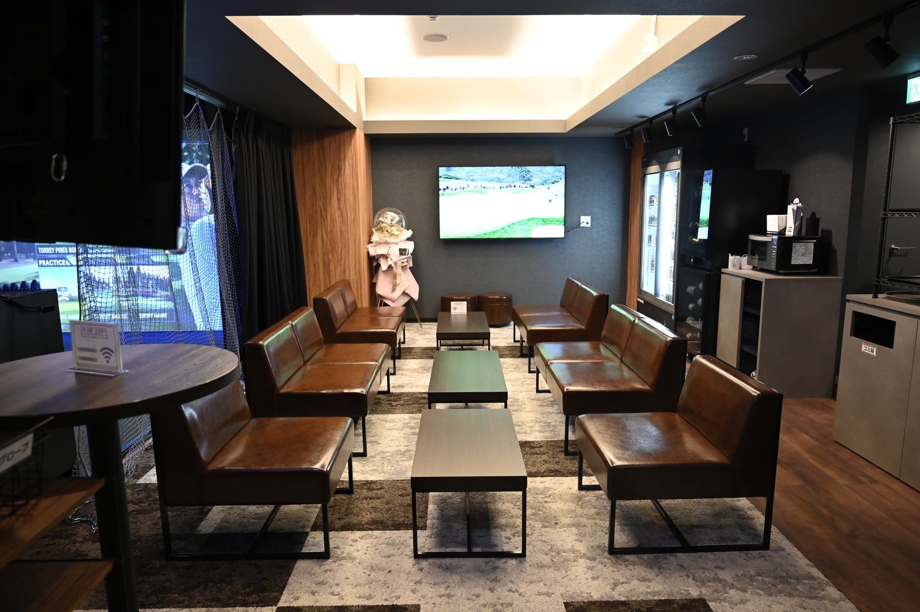 【赤坂駅 徒歩5分】🏌️室内ゴルフ可⛳ロケ、tiktok、YouTube撮影🎥交流会・オフ会🍃ポートレート・MV・PV🎥の写真9