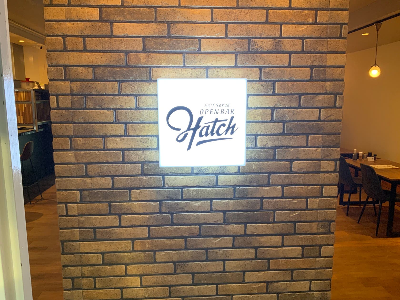 各種イベントや、打上げ・結婚式二次会等、お客様の用途に合わせ『多目的』に活用できる,セルフ飲み放題付きのレンタルスペースの写真5