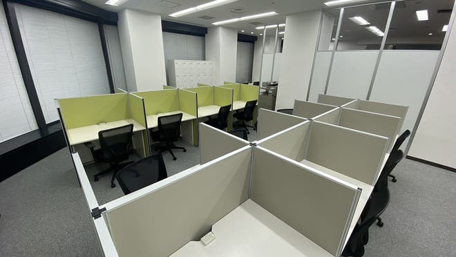 ⭐️西新宿駅から徒歩30秒⭐️スタッフ常駐のため安心!✨Wi-Fi有り Googleレビューで「無料券」プレゼントの写真4