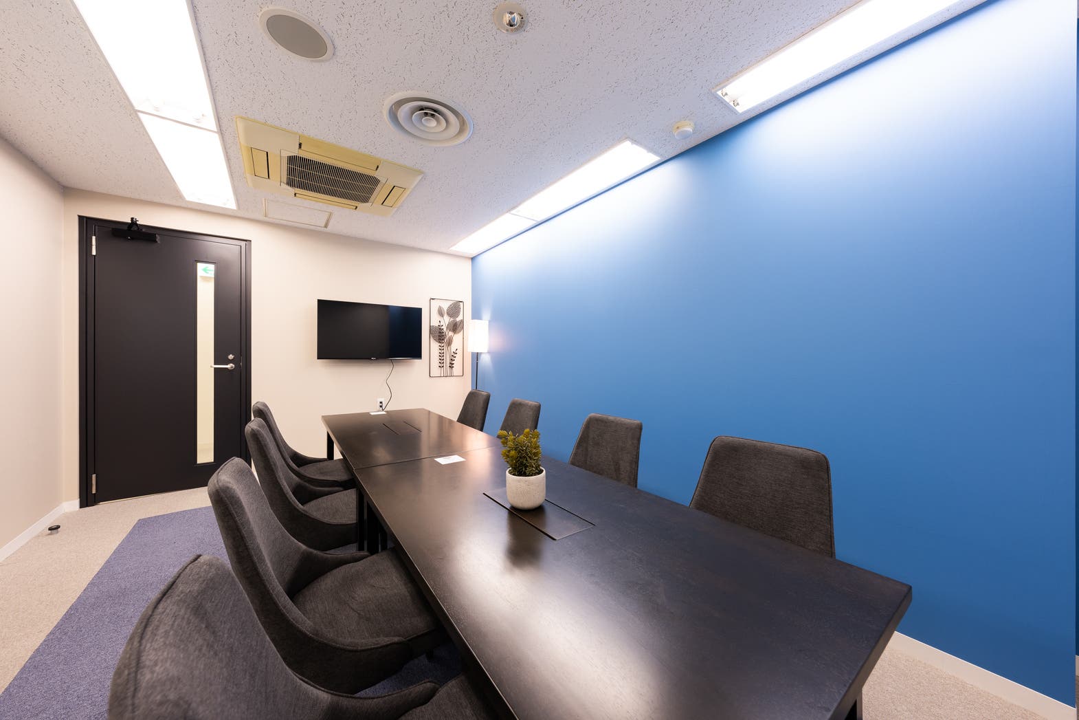 駅直結！横浜駅徒歩30秒｜最大8名｜ビジネス、懇親会の利用に最適！ルーム『クミン』※旧4Bの写真4