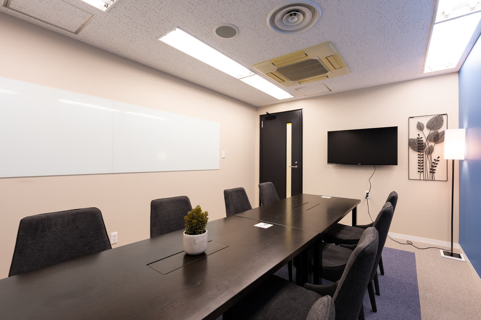 駅直結！横浜駅徒歩30秒｜最大8名｜ビジネス、懇親会の利用に最適！ルーム『クミン』※旧4Bの写真8