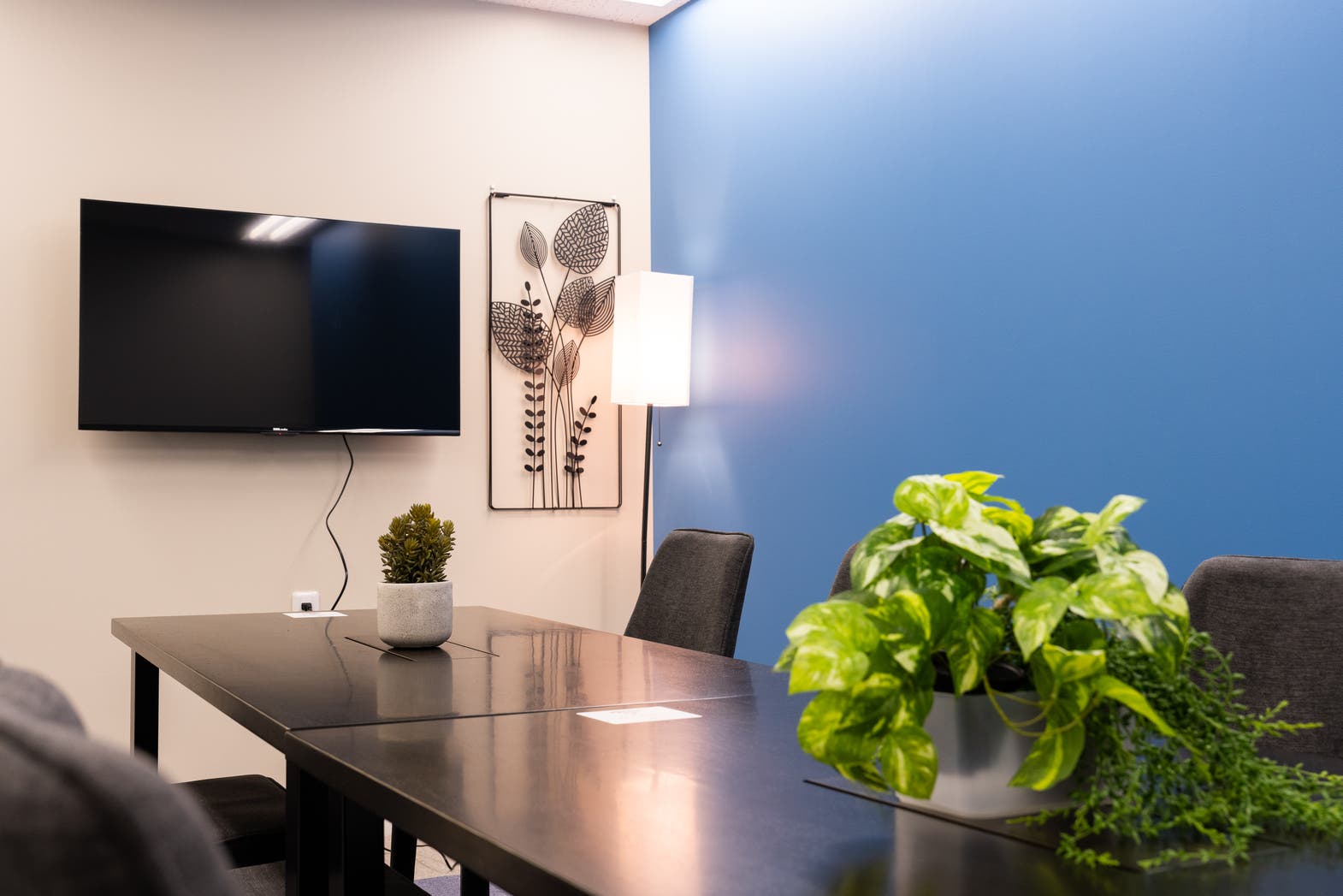 駅直結！横浜駅徒歩30秒｜最大8名｜ビジネス、懇親会の利用に最適！ルーム『クミン』※旧4Bの写真12