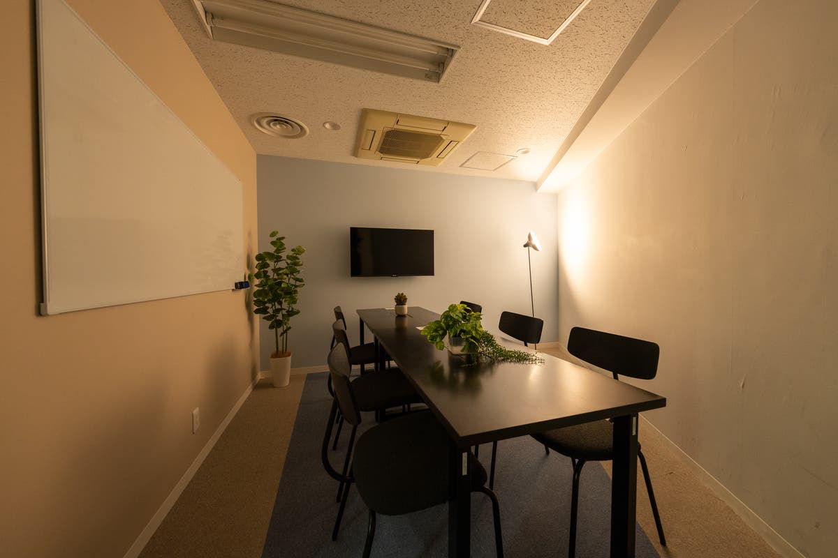 駅直結！横浜駅徒歩30秒｜最大8名｜ビジネス、懇親会の利用に最適！ルーム『ターメリック』※旧4Dの写真10