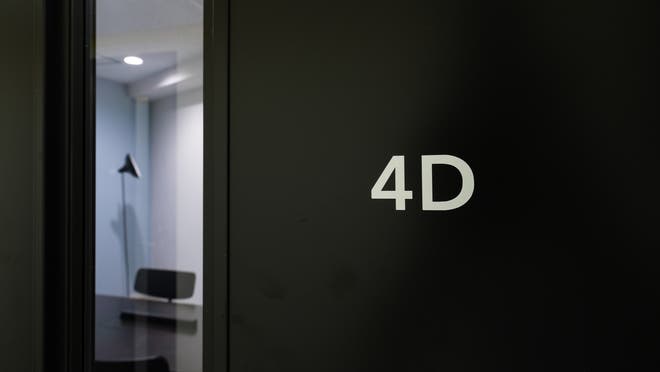 駅直結!横浜駅徒歩30秒|最大8名|ビジネス、懇親会の利用に最適!ルーム『ターメリック』※旧4Dの写真16